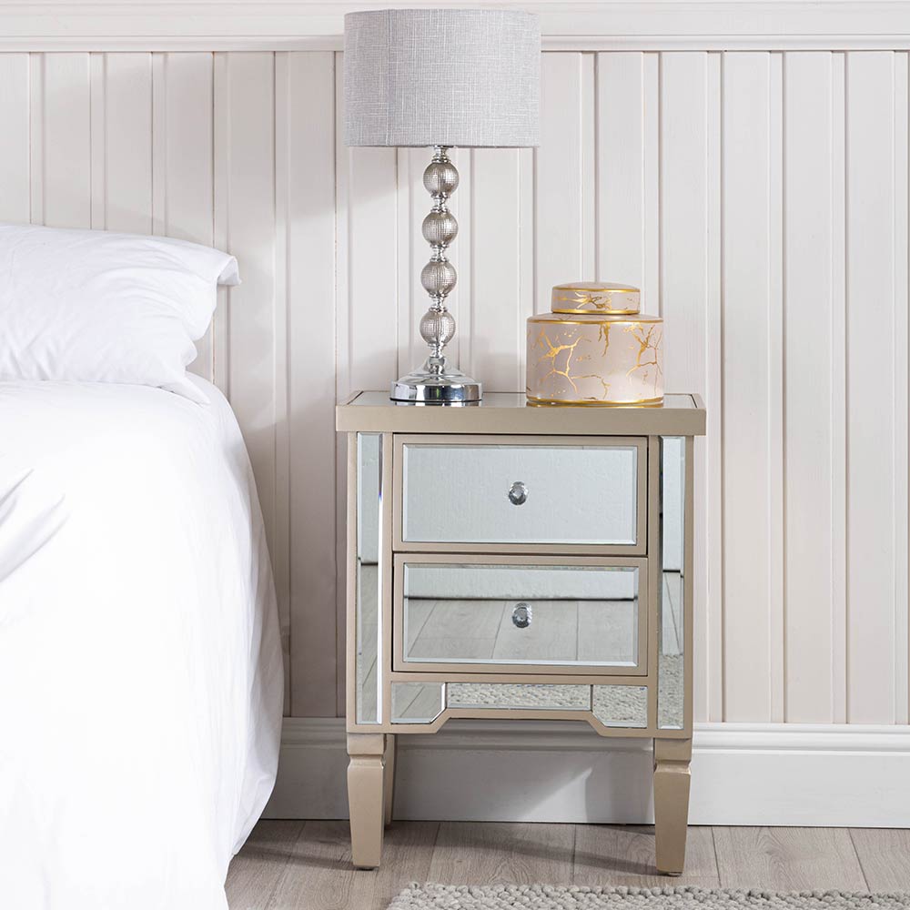 The Benefits of Having a Bedside Table and Why It's an Essential Piece ...