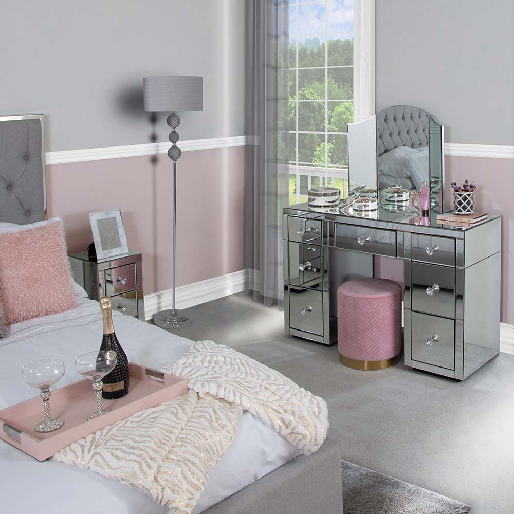A History of Dressing Tables: From Royal Vanity to Everyday Essential ...